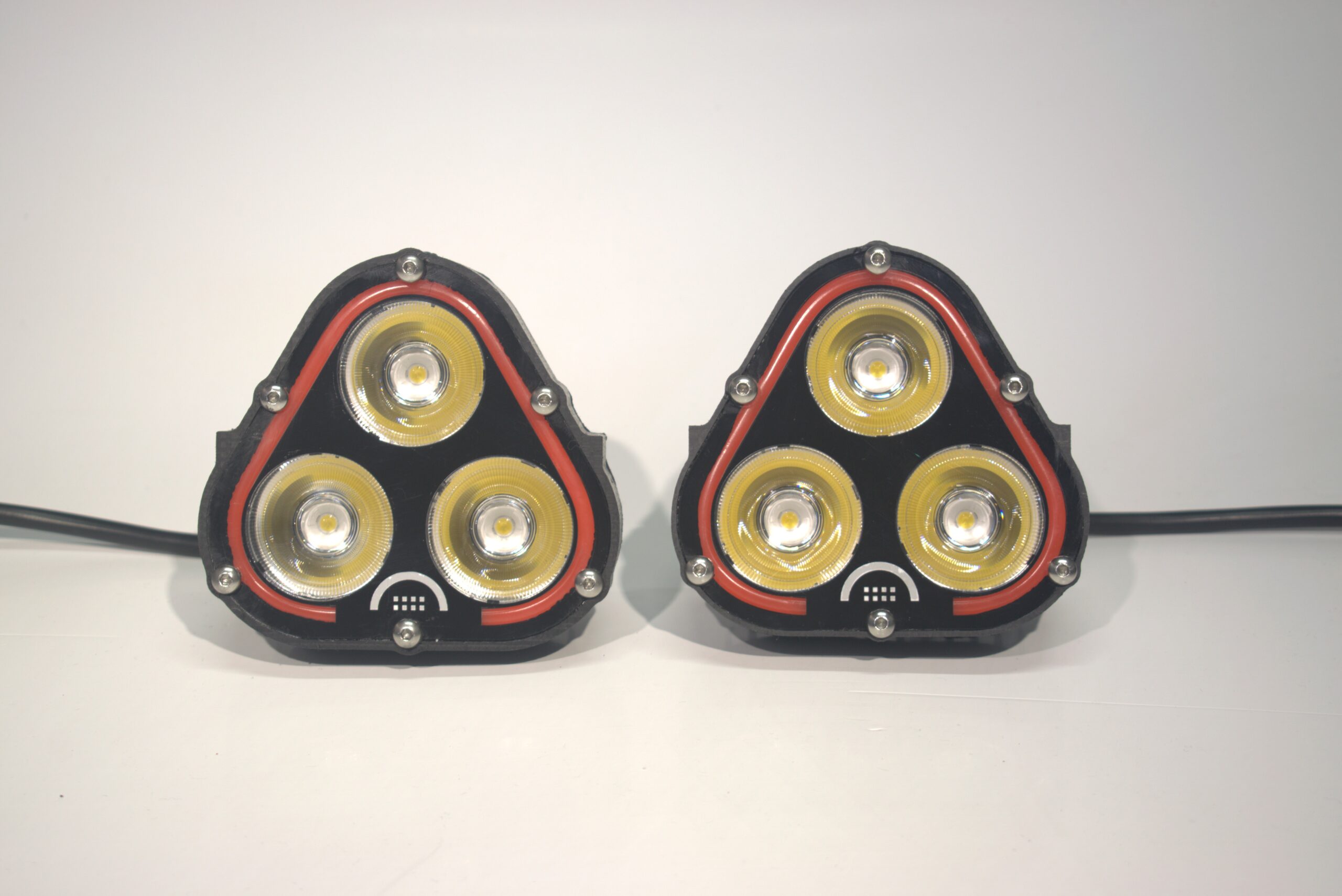 TH-140 – Rough 4×4